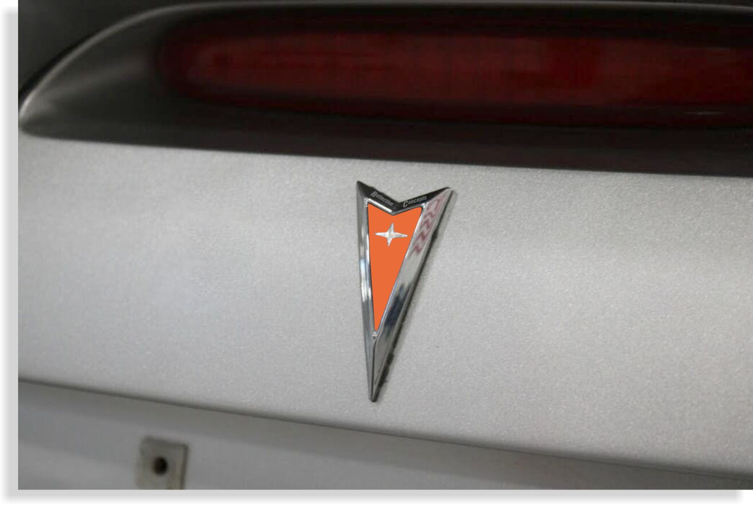 06-09 Solstice Rear Arrowhead Emblem | Overlay Decal